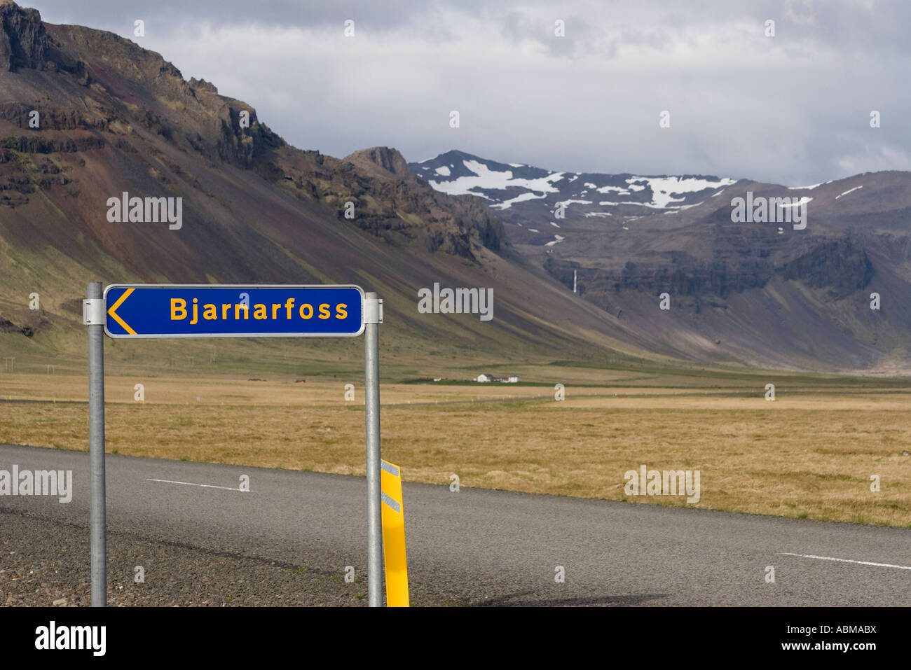 Iceland Road Sign Stock Photo - Alamy