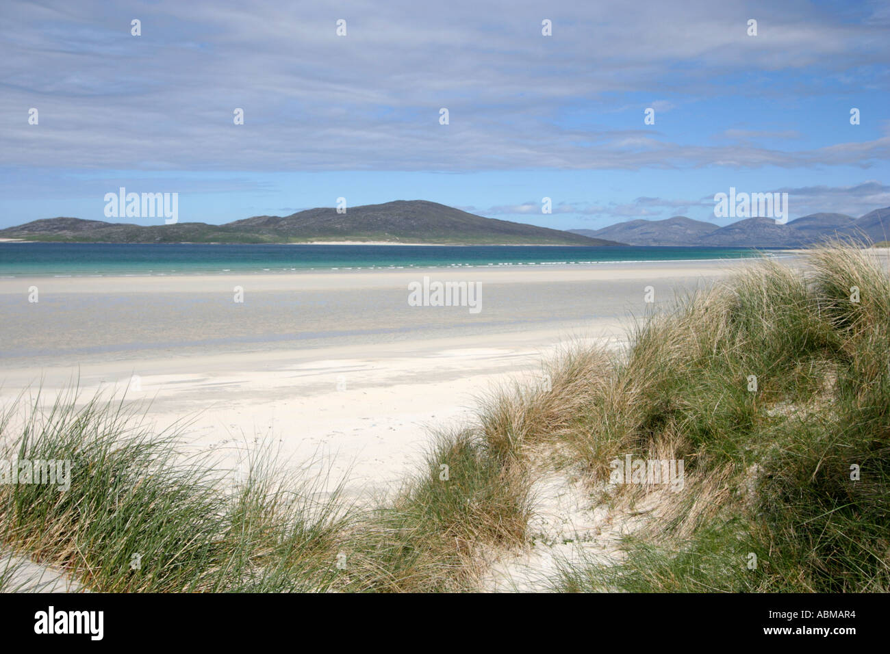 seilebost beach isle of taransay view isle of harris west coast ...