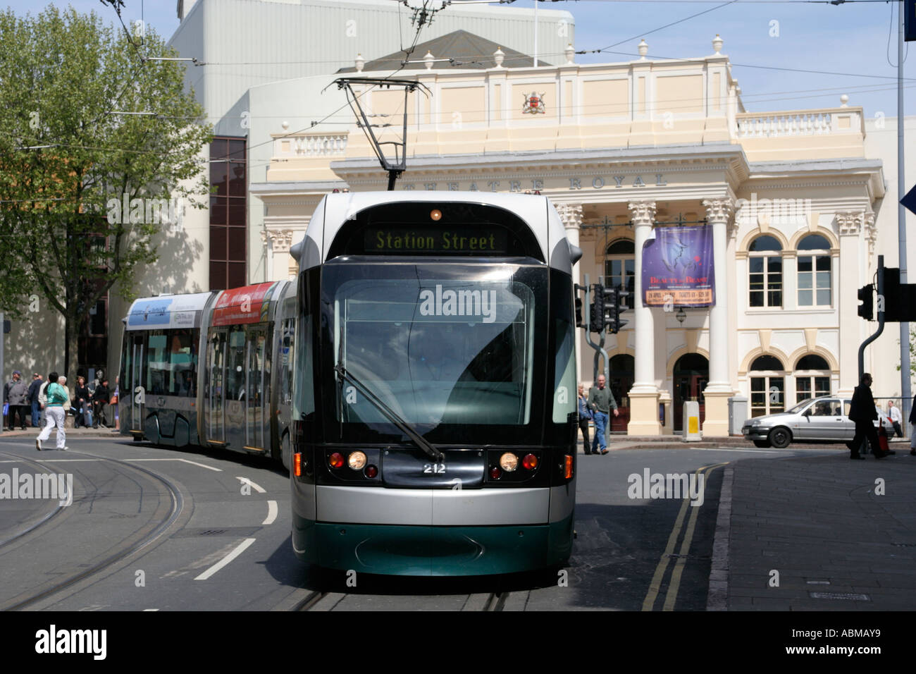 Public buildings and infrastructure hi-res stock photography and images ...