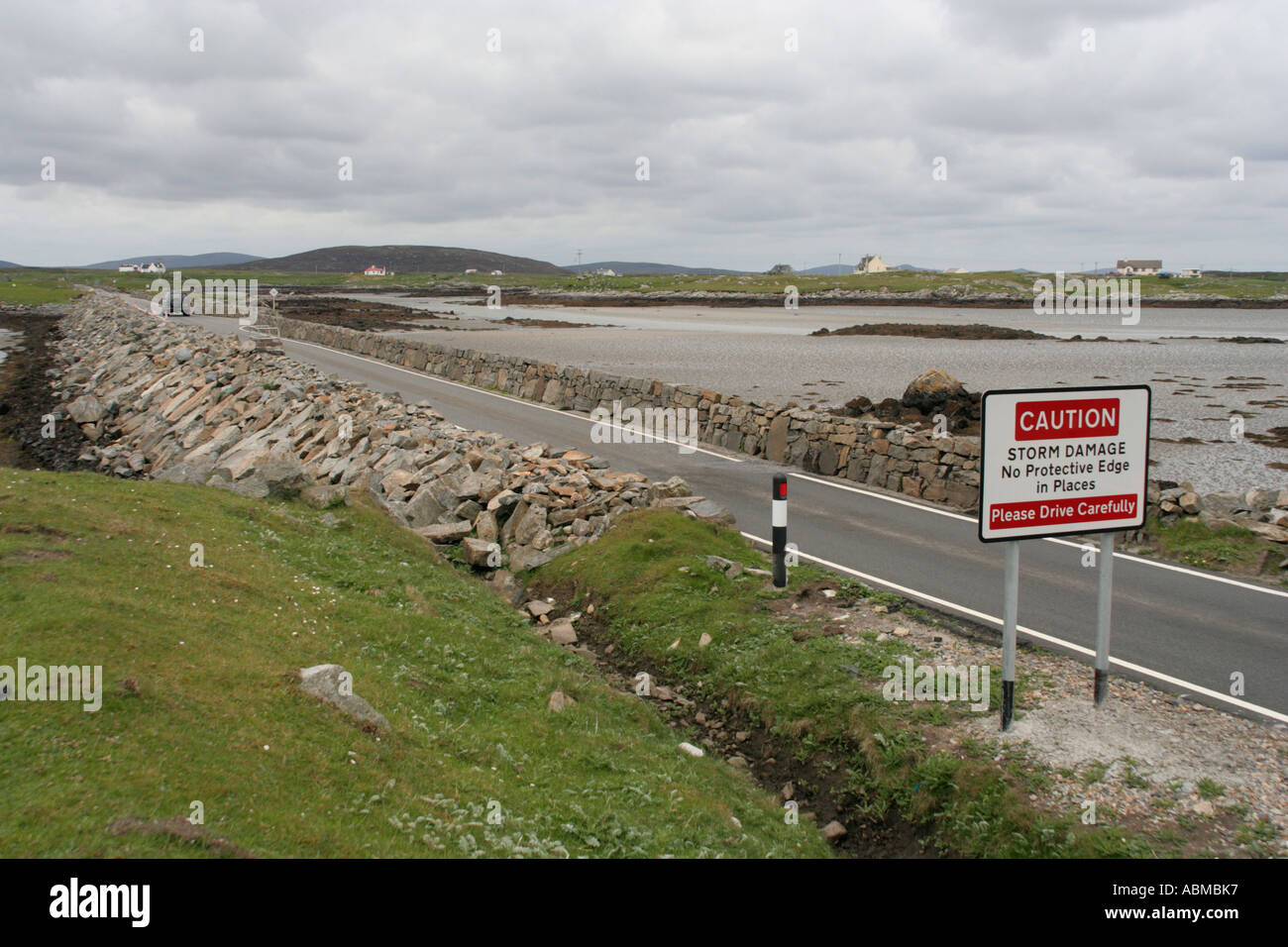 western isles causeway storm damage january 2005 scotland benbecula ...