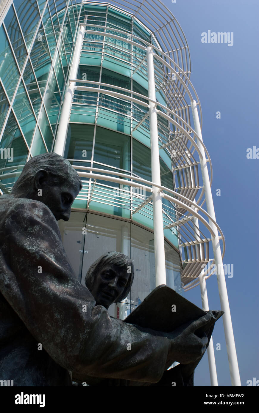 Central Milton Keynes, the Centre MK Stock Photo - Alamy