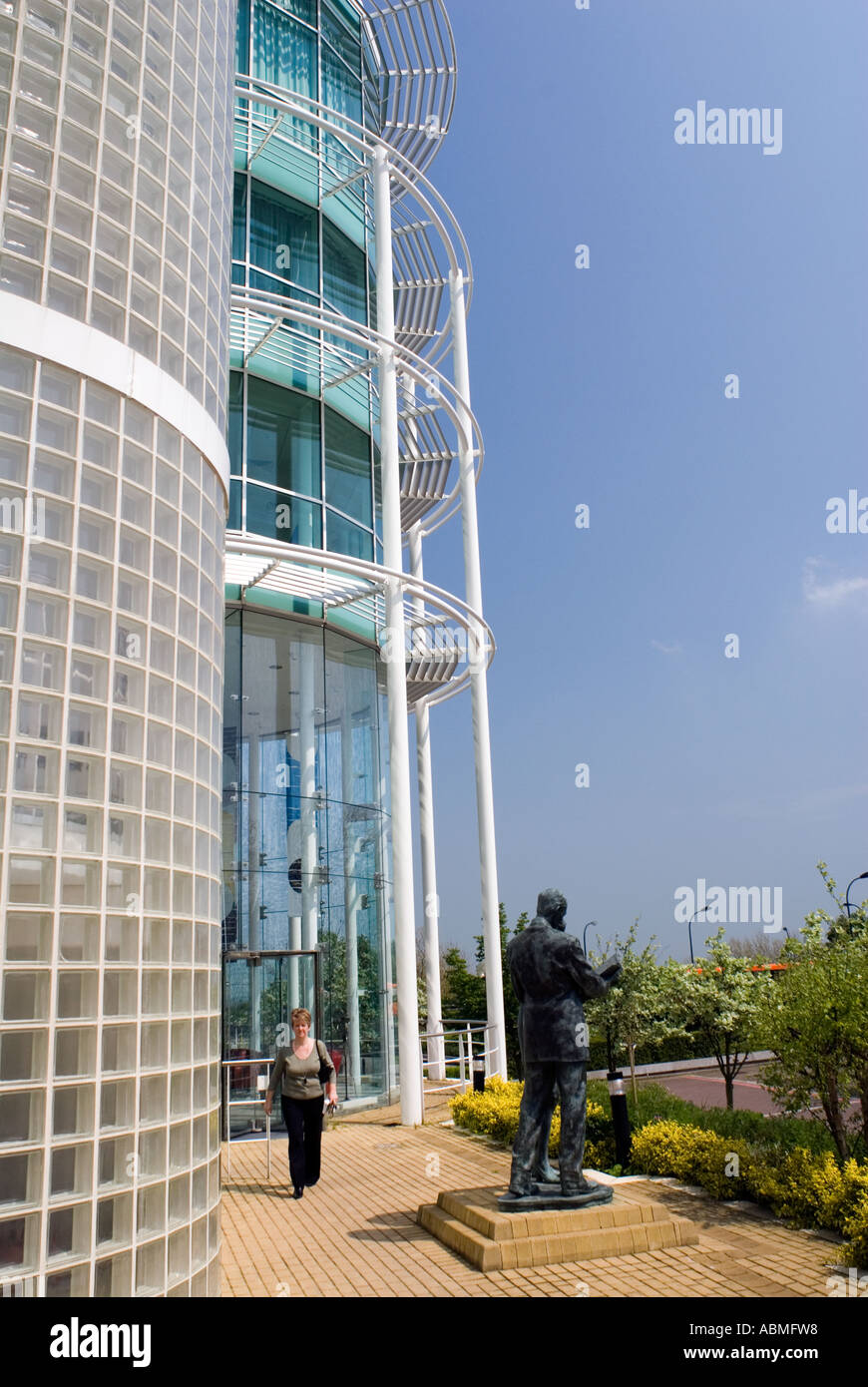 Central Milton Keynes, the Centre MK Stock Photo - Alamy