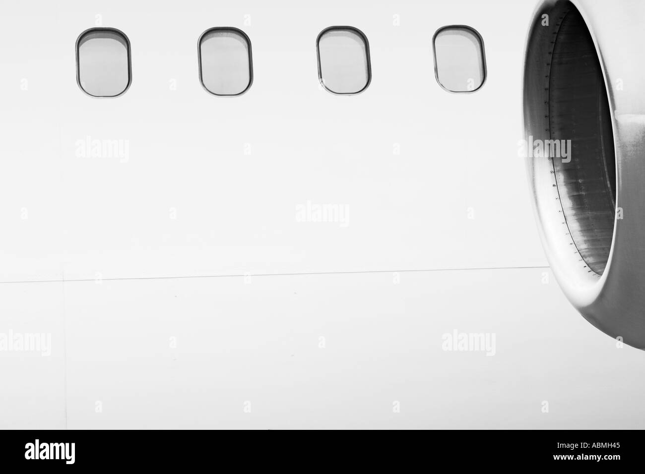 Airplane windows hi-res stock photography and images - Alamy
