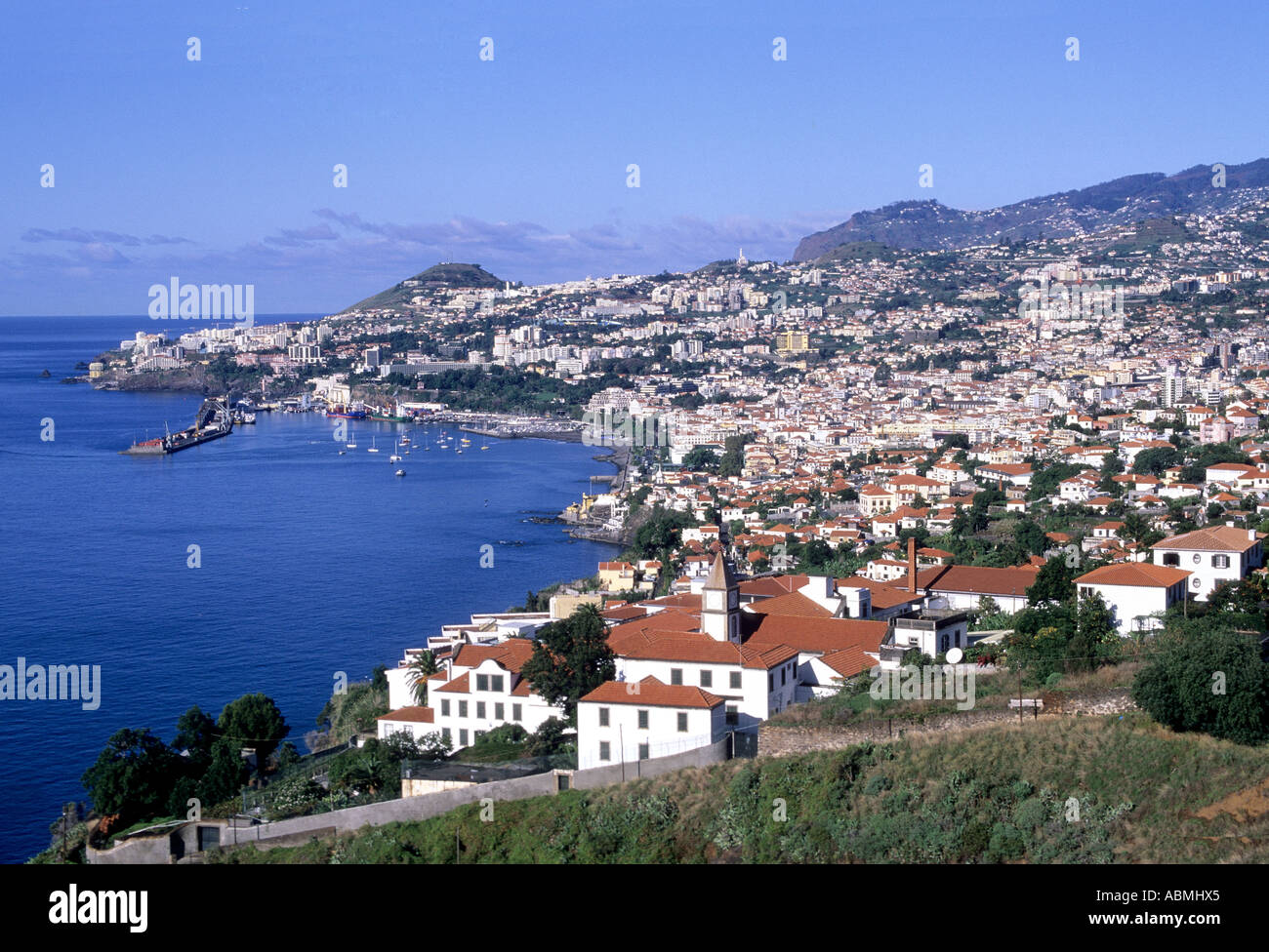 City panorama on hillside funchal hi-res stock photography and images ...