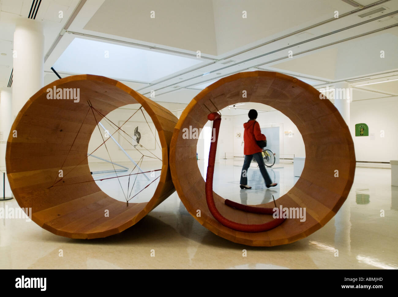 Interior inside contemporary art sculptures museum gallery hi-res stock ...