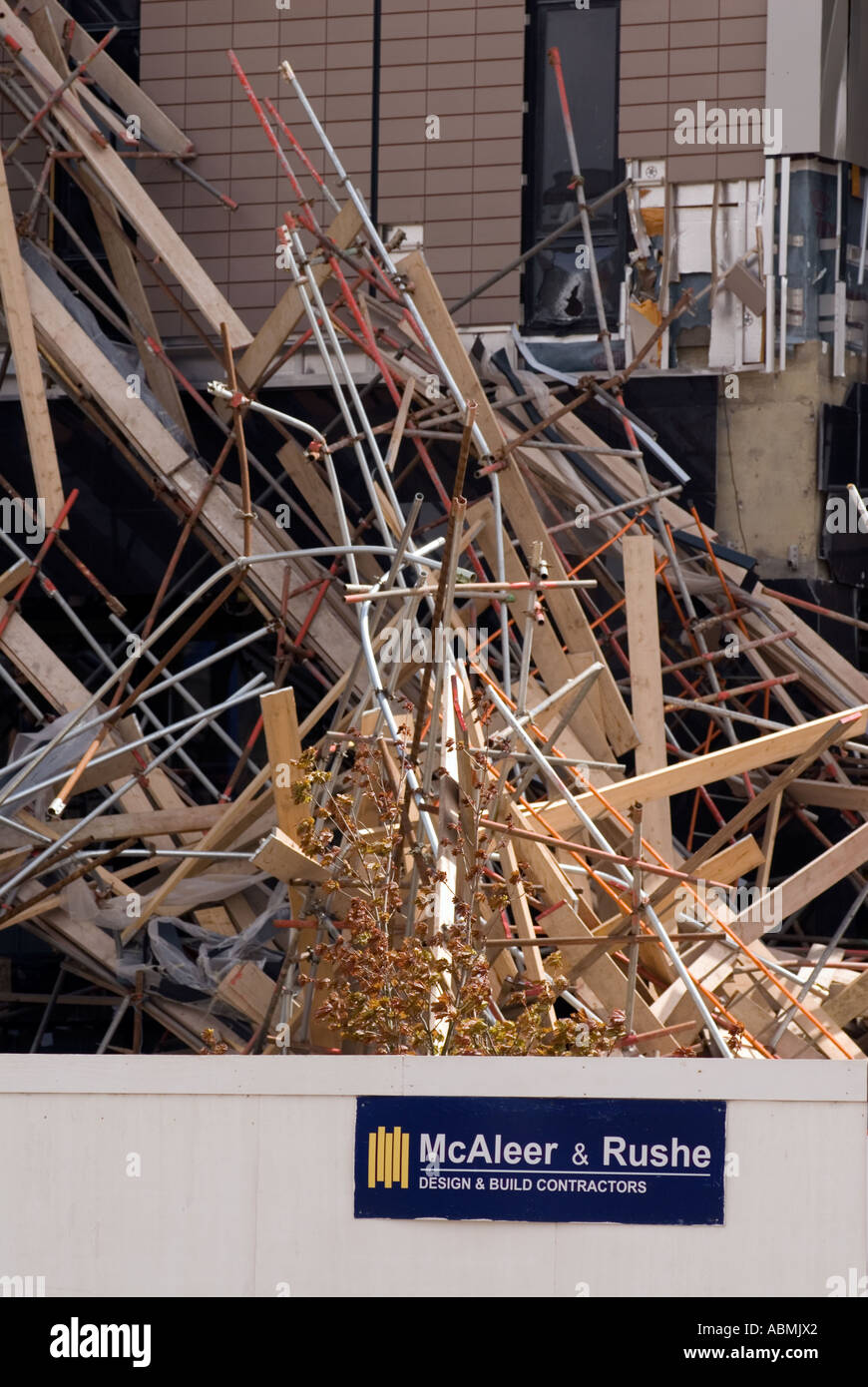 Scaffolding collapsed on the building site on the new Jurys Inn Hotel ...