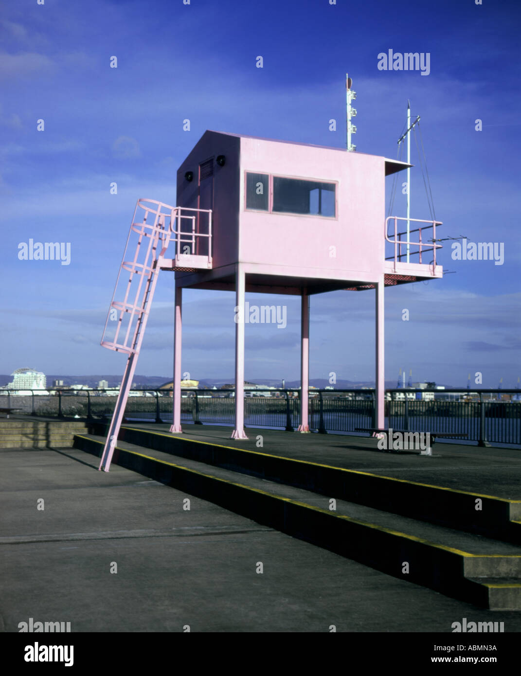 Pink hut on Cardiff Bay Barrage, Cardiff, Wales Stock Photo - Alamy