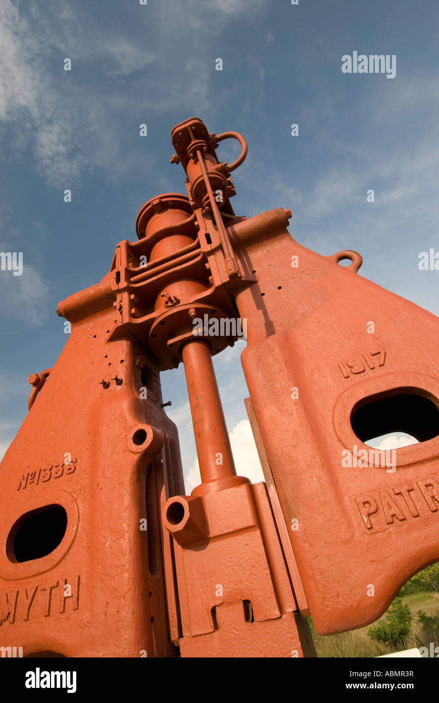 Old hammer bridge hi-res stock photography and images - Alamy