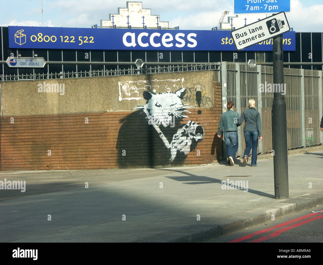 Banksy signature hi-res stock photography and images - Alamy