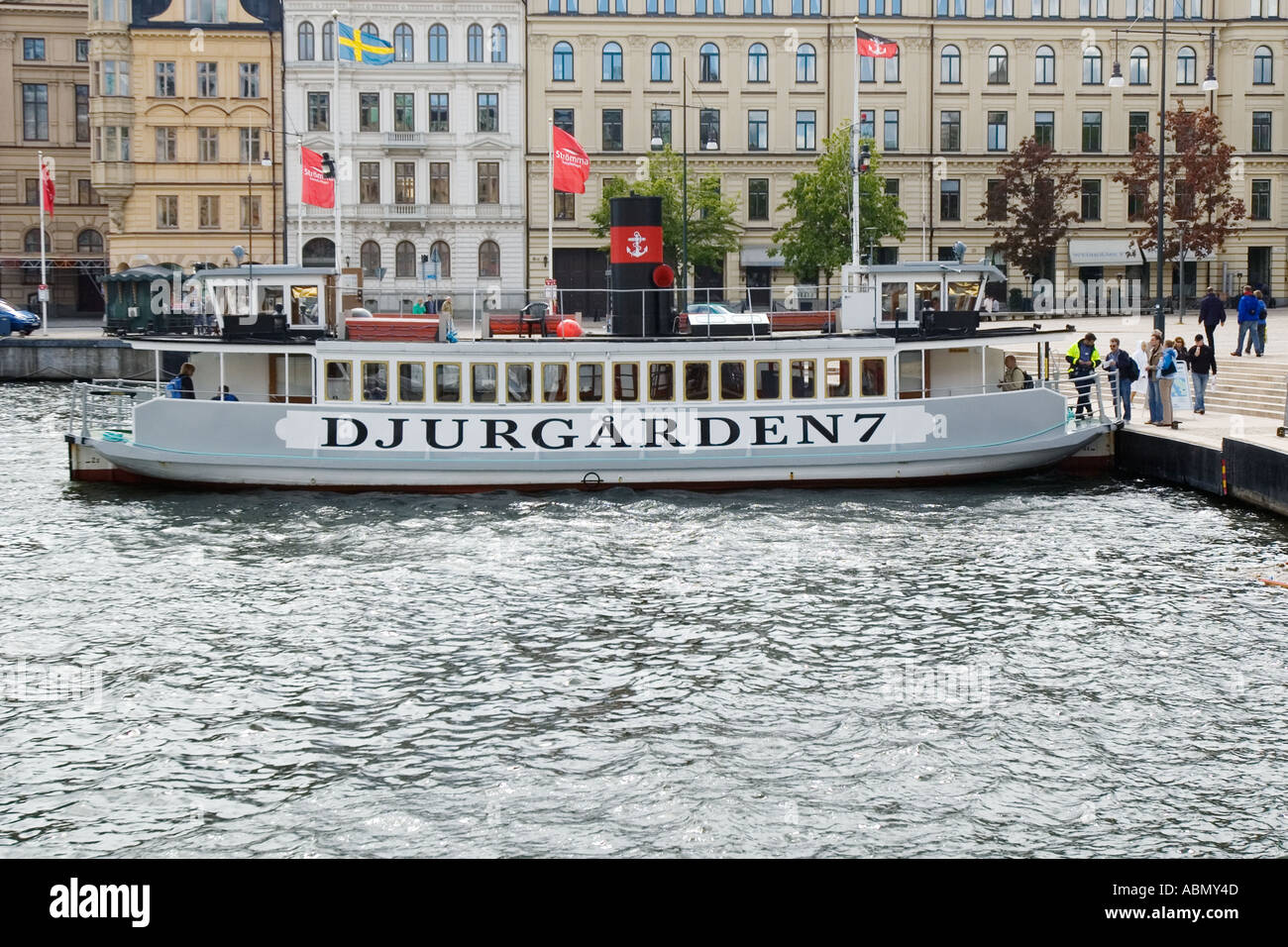 Stockholm sweden ferry boat downtown hi-res stock photography and ...
