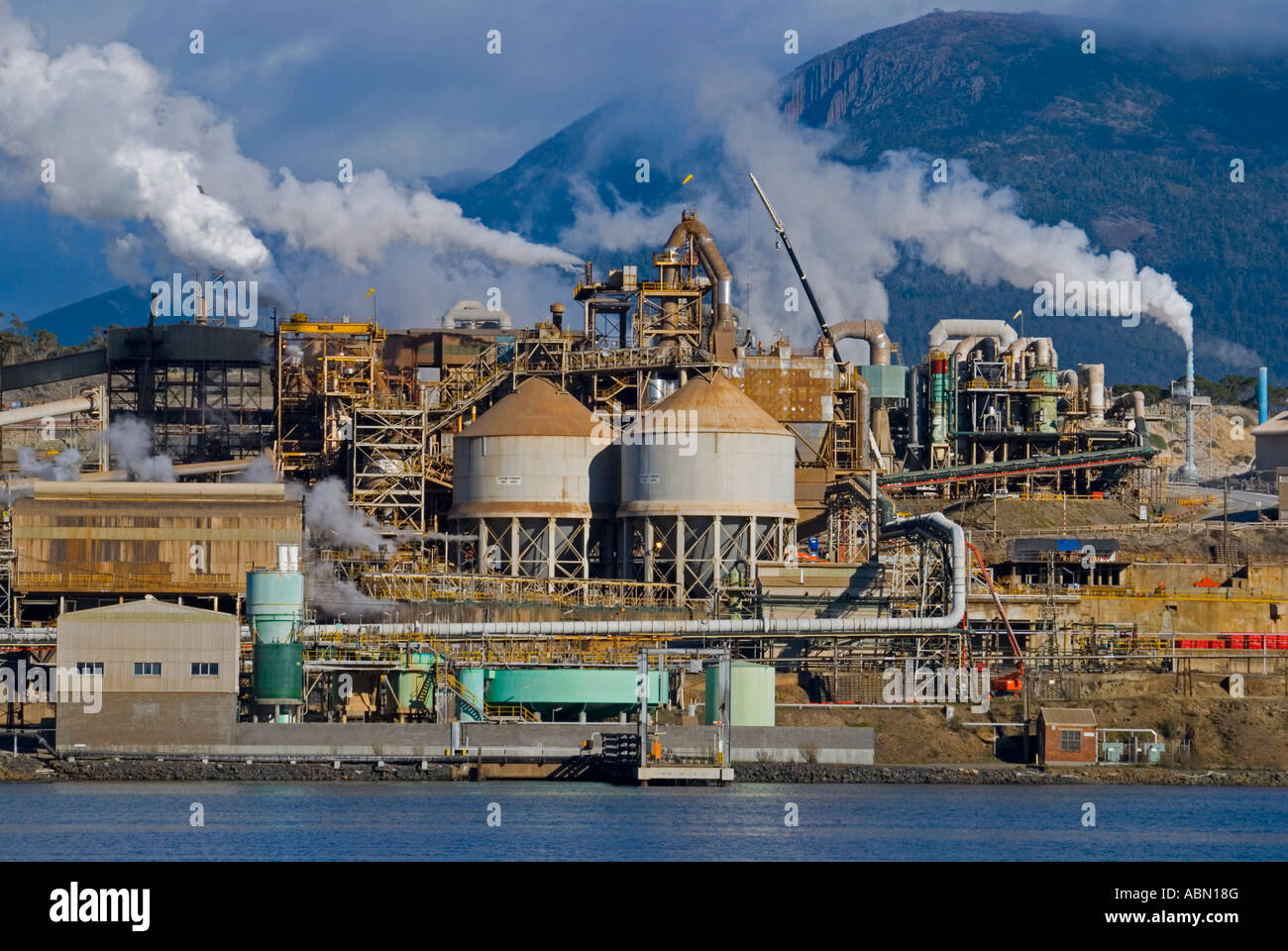 Zinc ore hi-res stock photography and images - Alamy