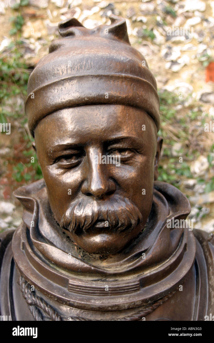 Winchester Hampshire Winchester Cathedral Statue of William Walker ...