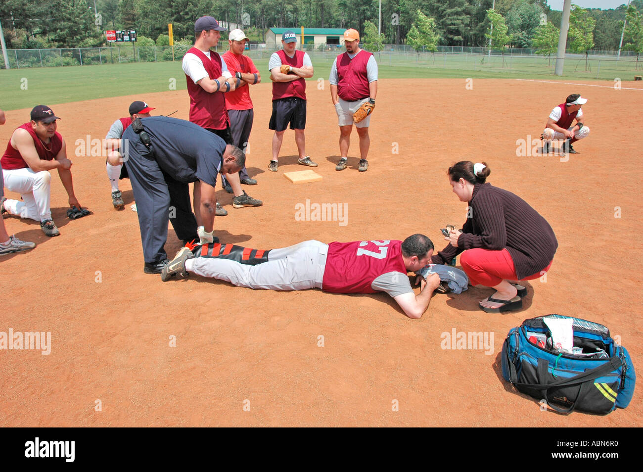 Broken leg ambulance hi-res stock photography and images - Alamy