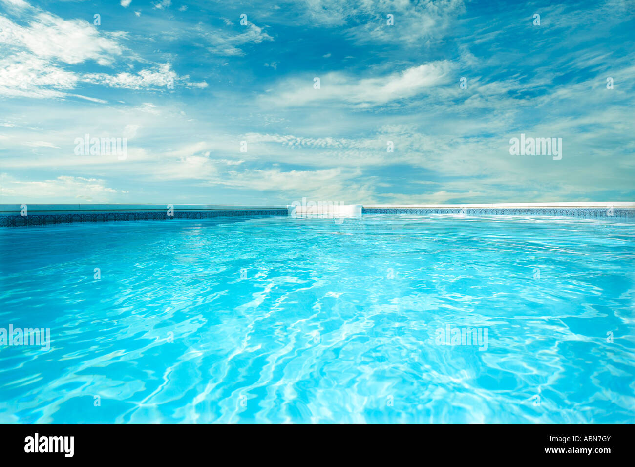 Sparkling blue pools hi-res stock photography and images - Alamy