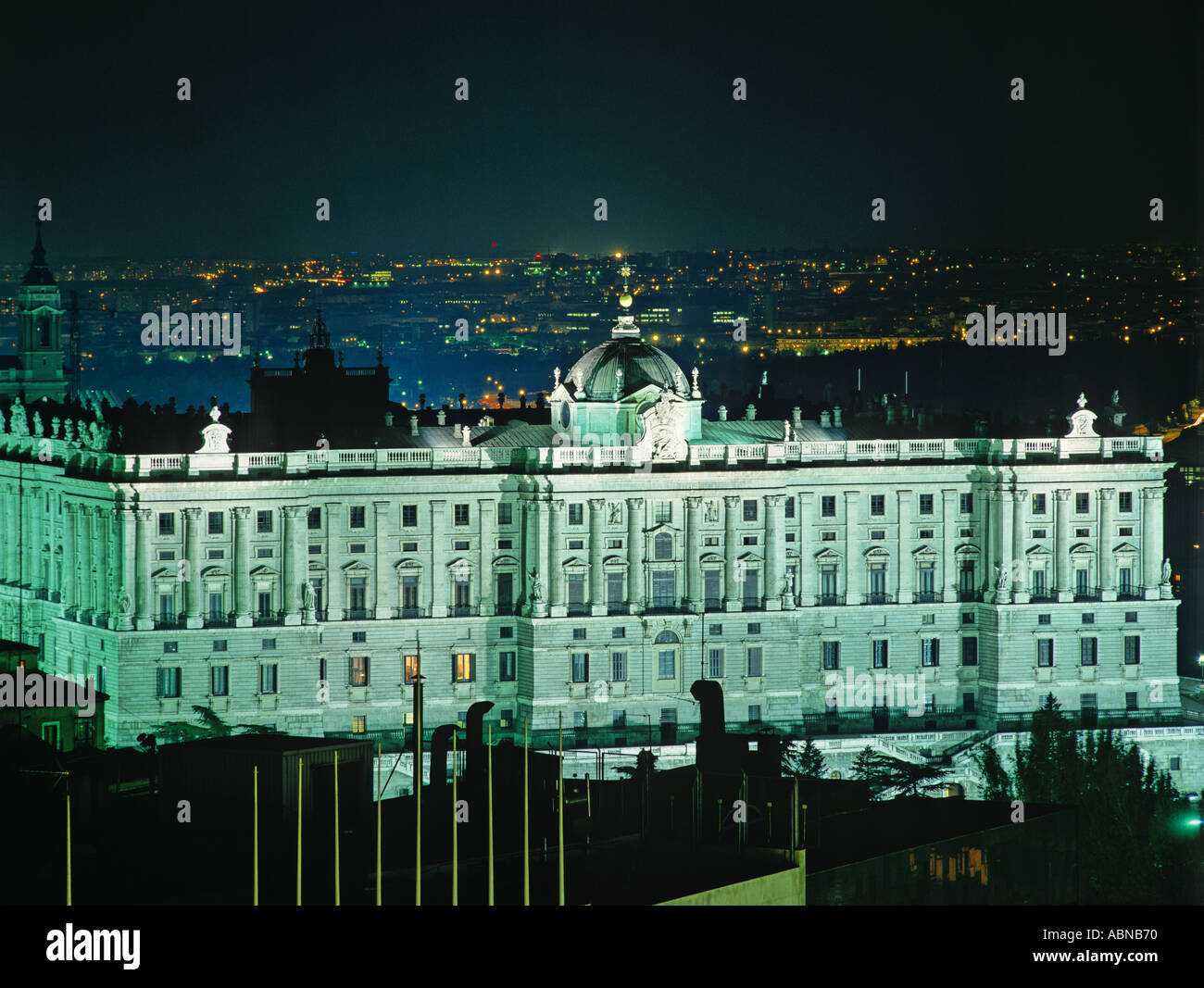 The Royal Palace of Madrid at night Palacio Real de Madrid Spain Stock ...