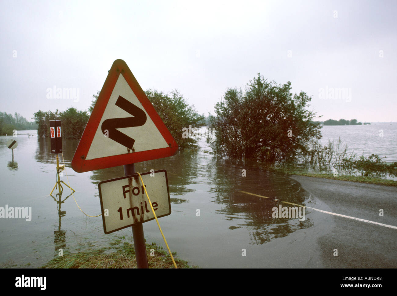 Flooded rural community hi-res stock photography and images - Alamy