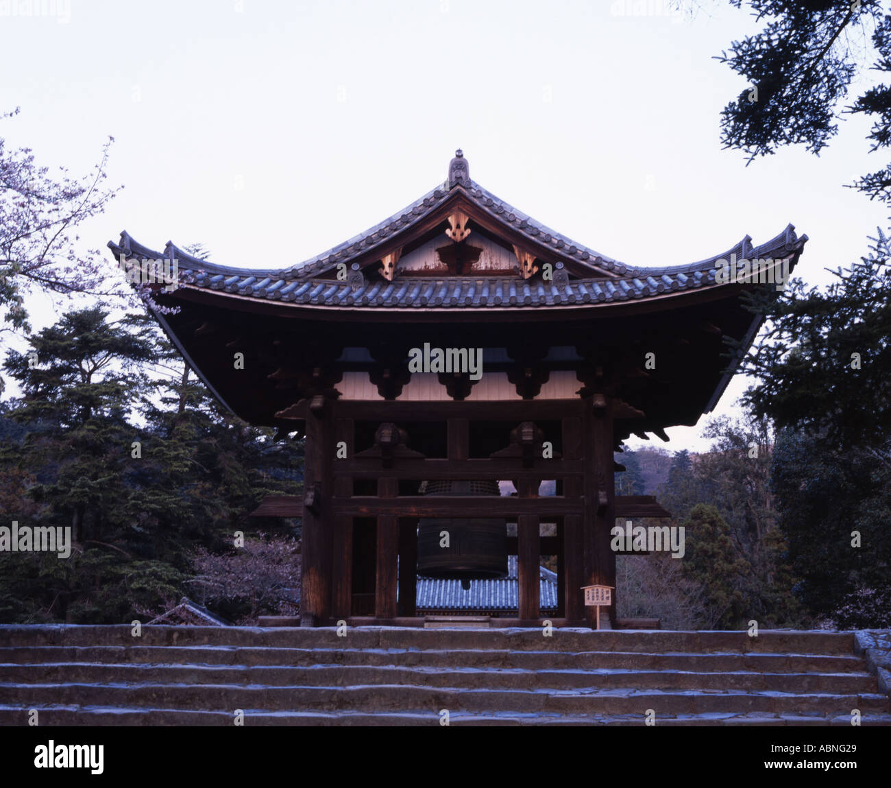 Japanese structural temple hi-res stock photography and images - Alamy