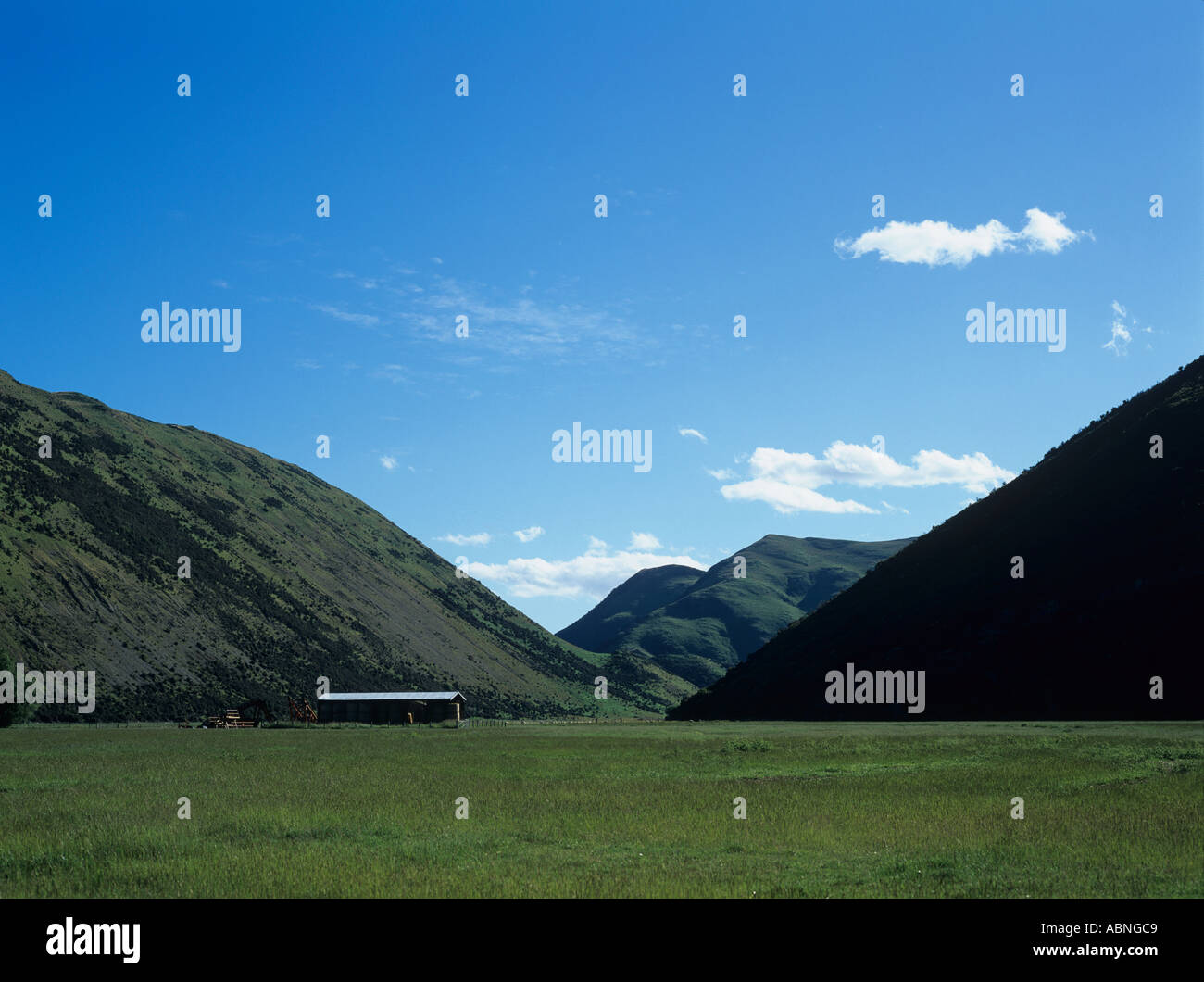 Nokomai hi-res stock photography and images - Alamy