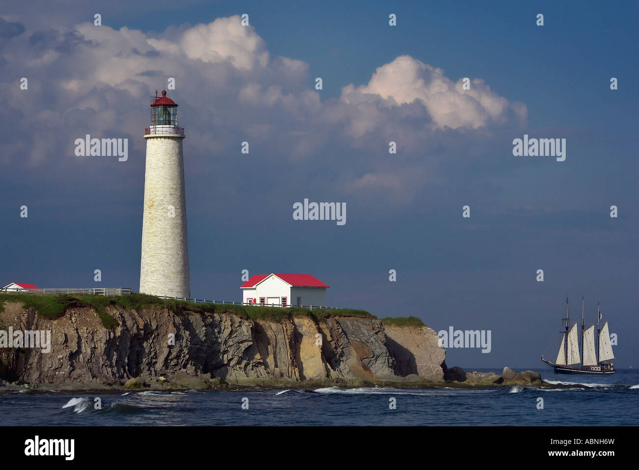 Cap-Des-Rosiers Lighthouse, Gaspe Peninsula, Quebec, Canada Stock Photo ...