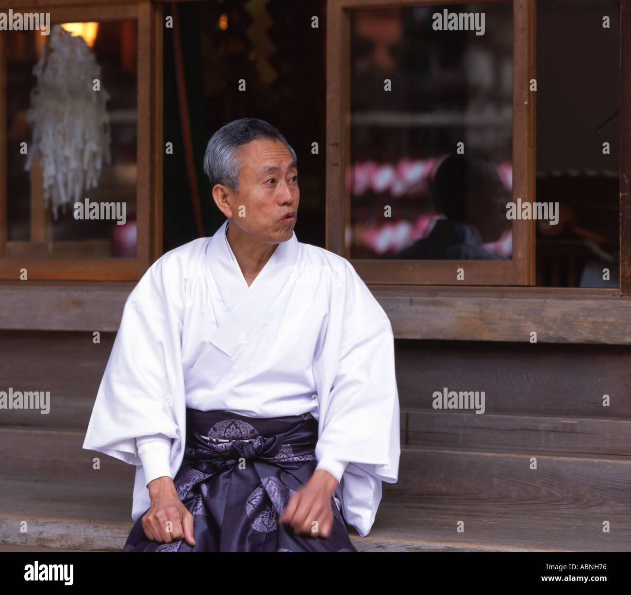 Shintoism japan priest hi-res stock photography and images - Alamy