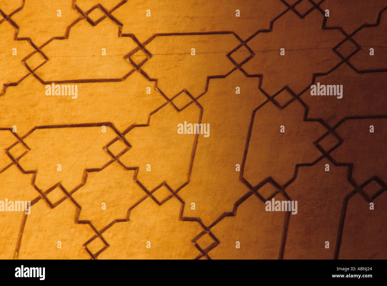 Carved Moorish pattern on a wall Stock Photo - Alamy
