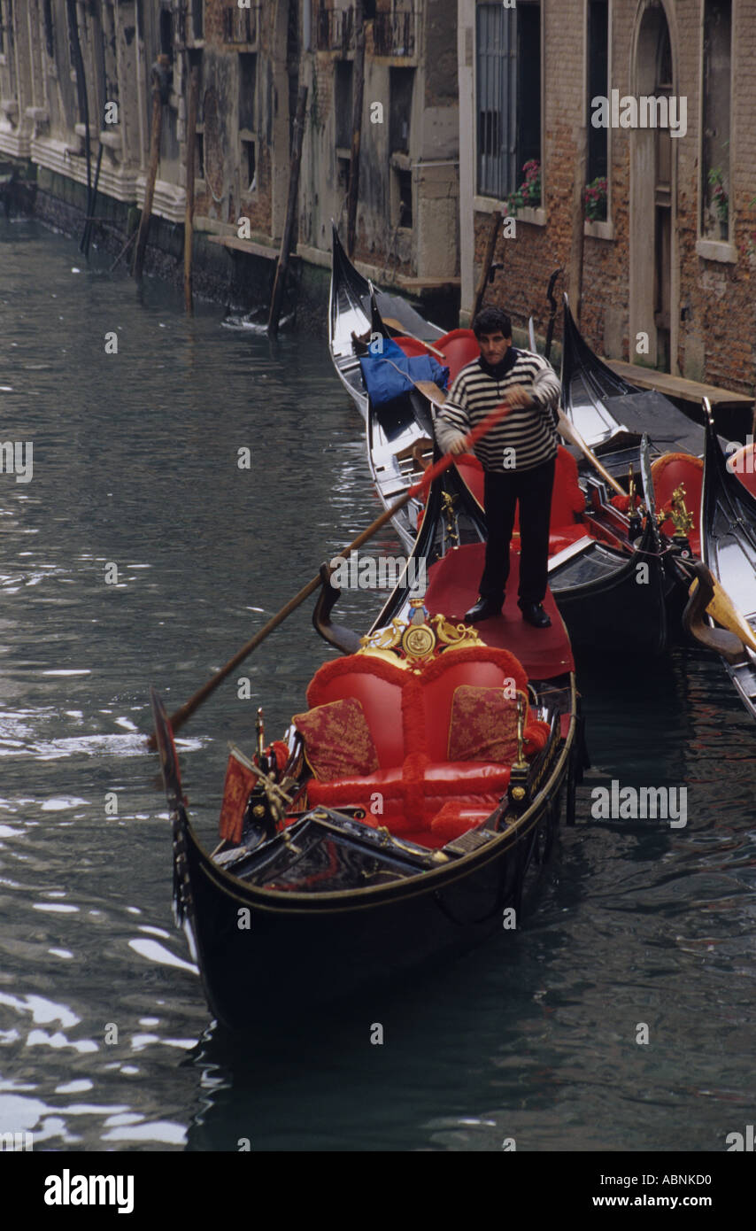 Elegant gondolier hi-res stock photography and images - Alamy