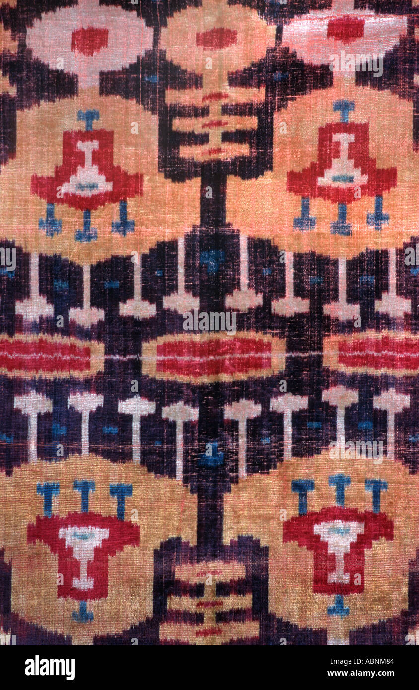 Ikat uzbekistan hi-res stock photography and images - Alamy