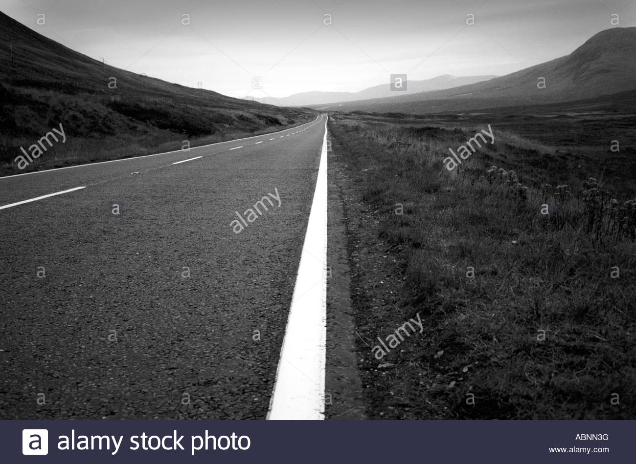 Empty Tarmac Distance Black and White Stock Photos & Images - Alamy