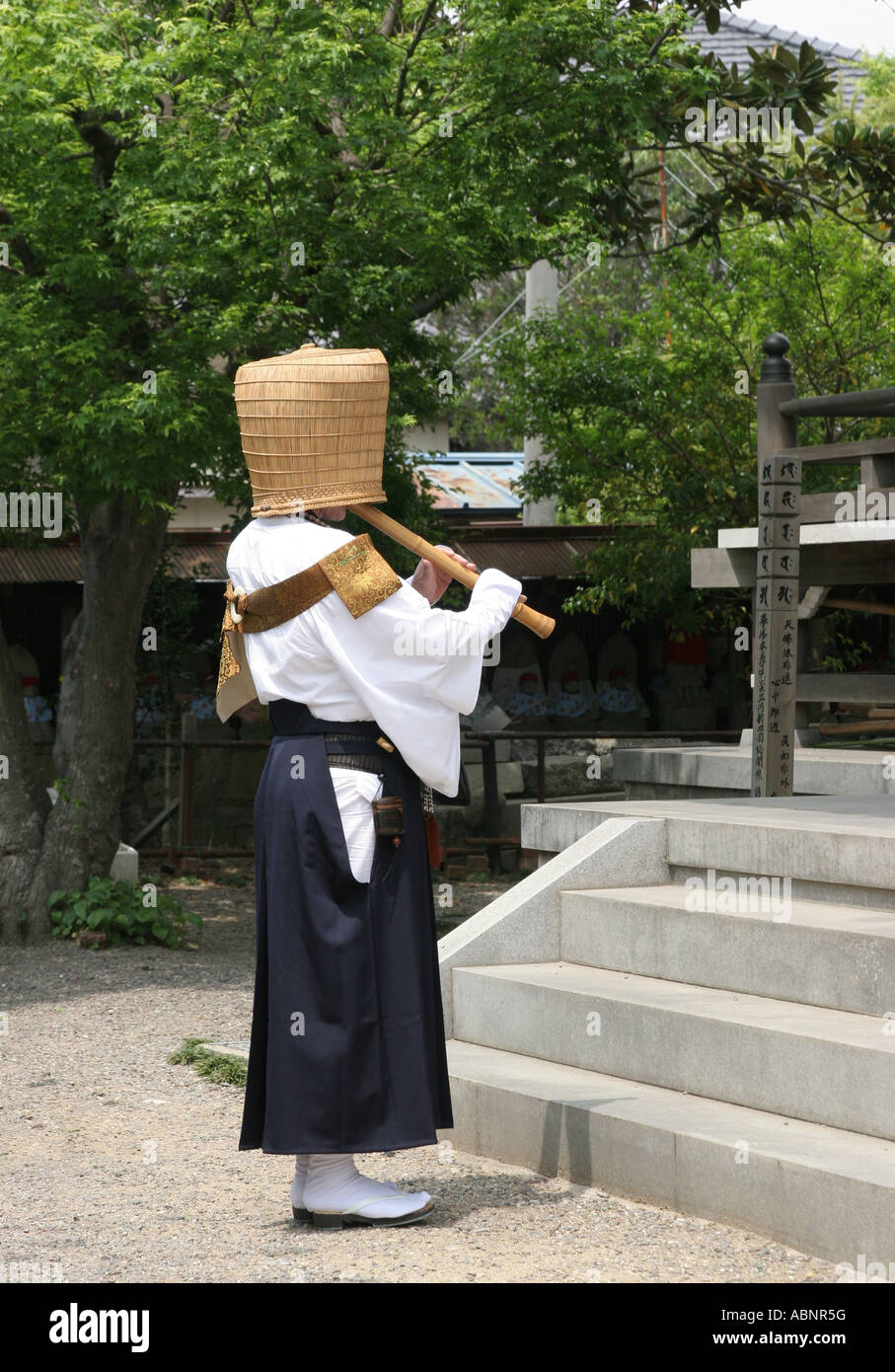 Komuso, tratition, Japan, shrine, religion Stock Photo - Alamy