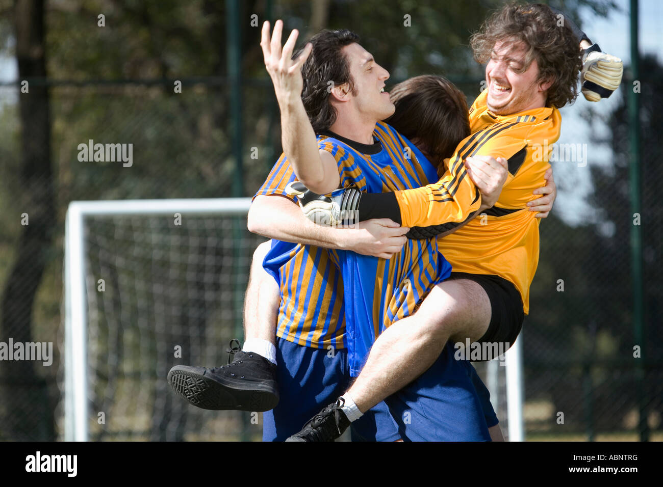 Soccer player celebrating hi-res stock photography and images - Alamy