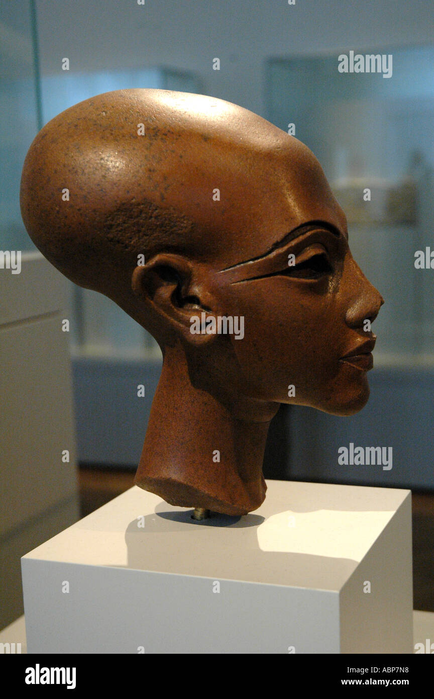 Unfinished statue of a Princess Stock Photo - Alamy