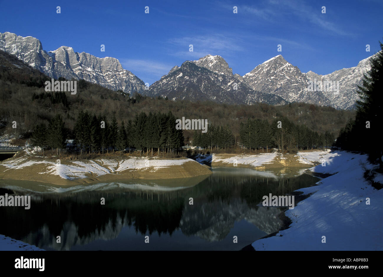 Lake of barcis italy hi-res stock photography and images - Alamy