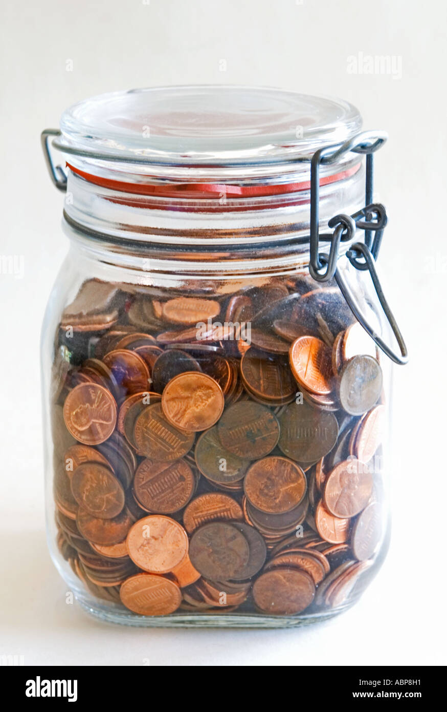 Mason jar money hi-res stock photography and images - Alamy