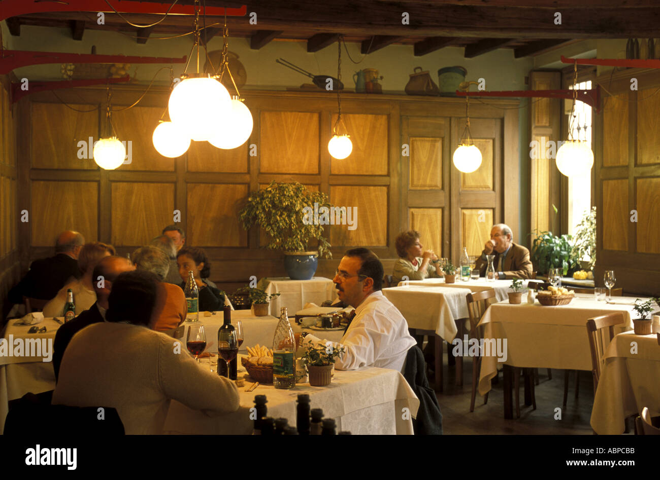 Le Tre Galline Stock Photo - Alamy