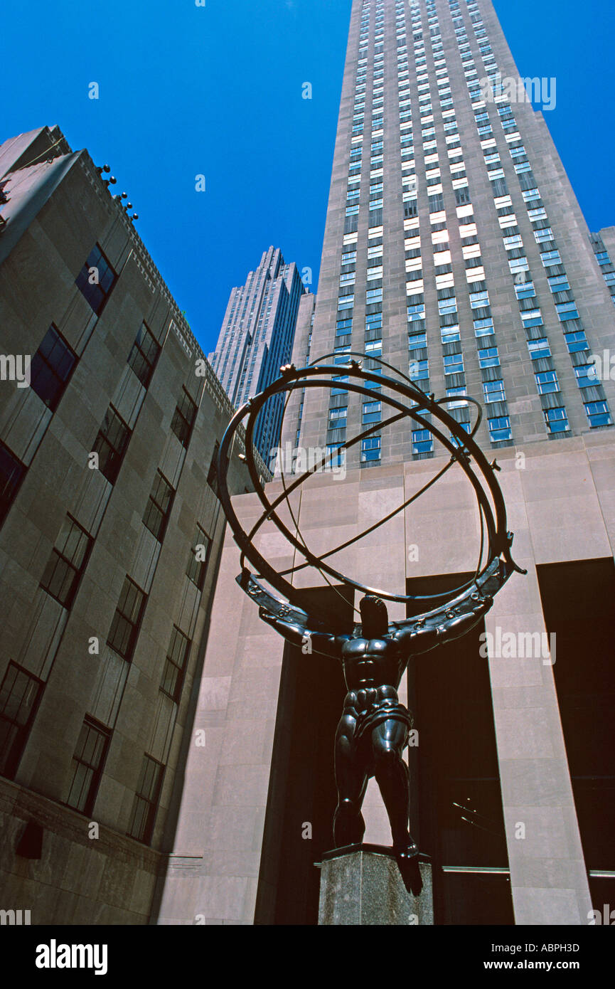 Atlas Statue at Rockefeller Center Manhattan New York Stock Photo - Alamy