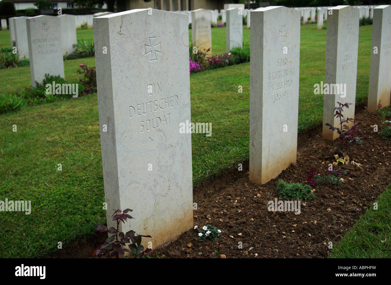World war 2 german war graves hi-res stock photography and images - Alamy