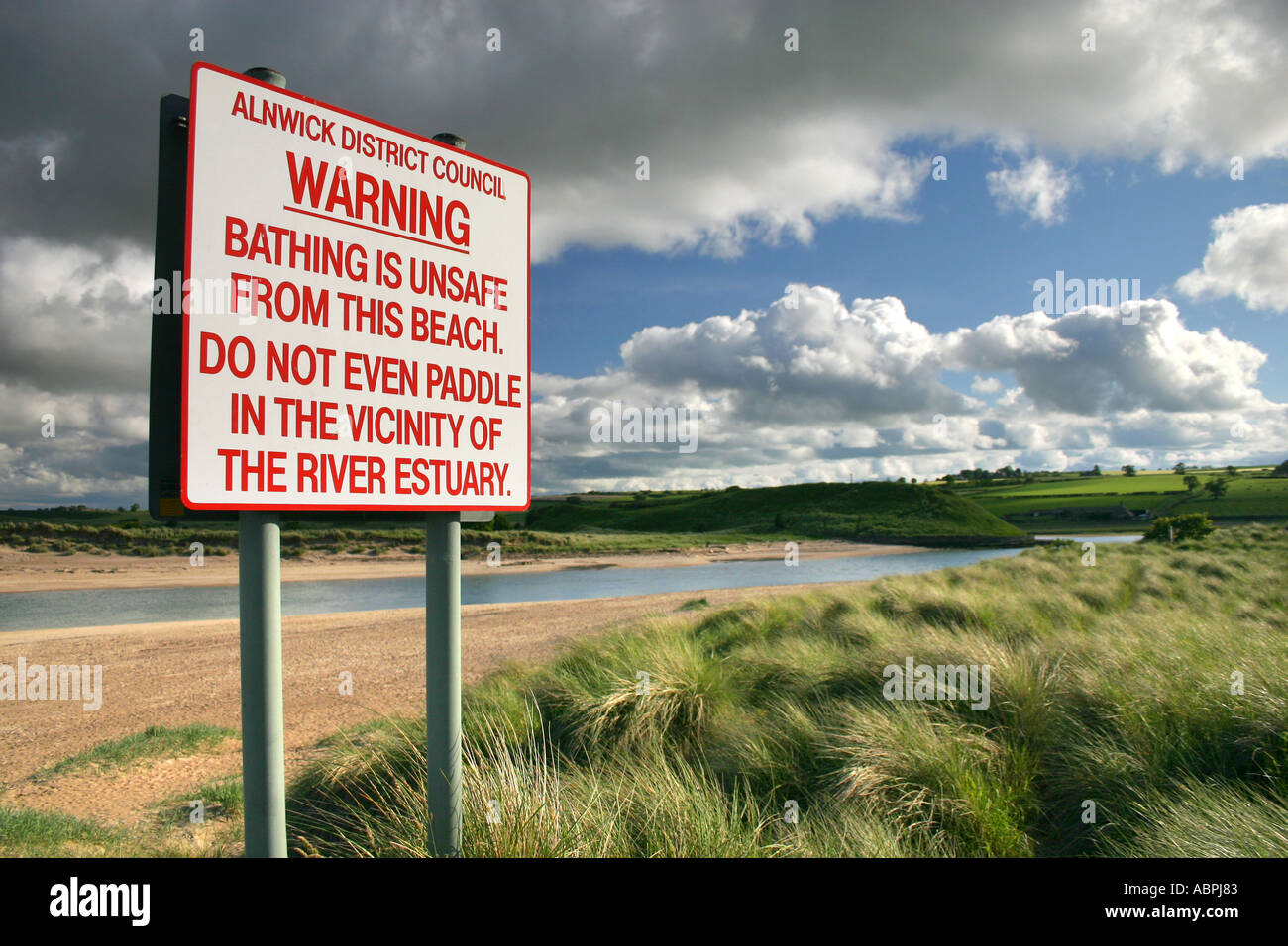 Warning hint hi-res stock photography and images - Alamy