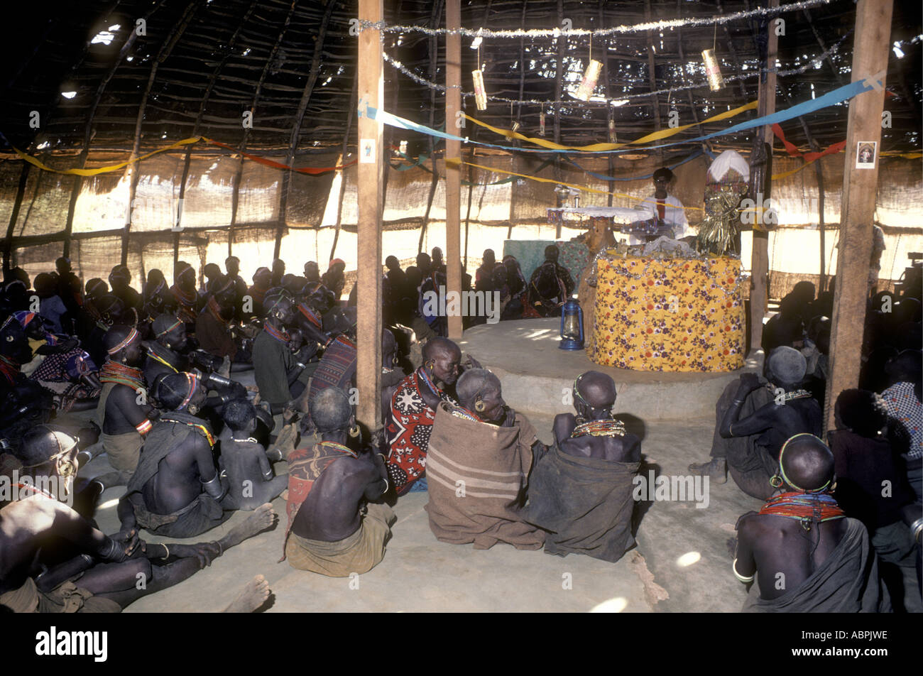 Church service kenya hi-res stock photography and images - Alamy