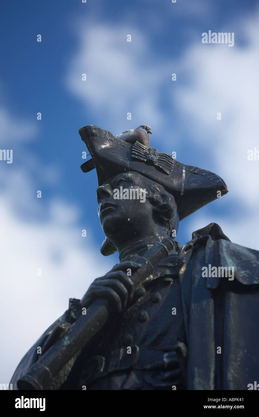 pigeon on the statue of General Wolfe Greenwich London UK Stock Photo ...