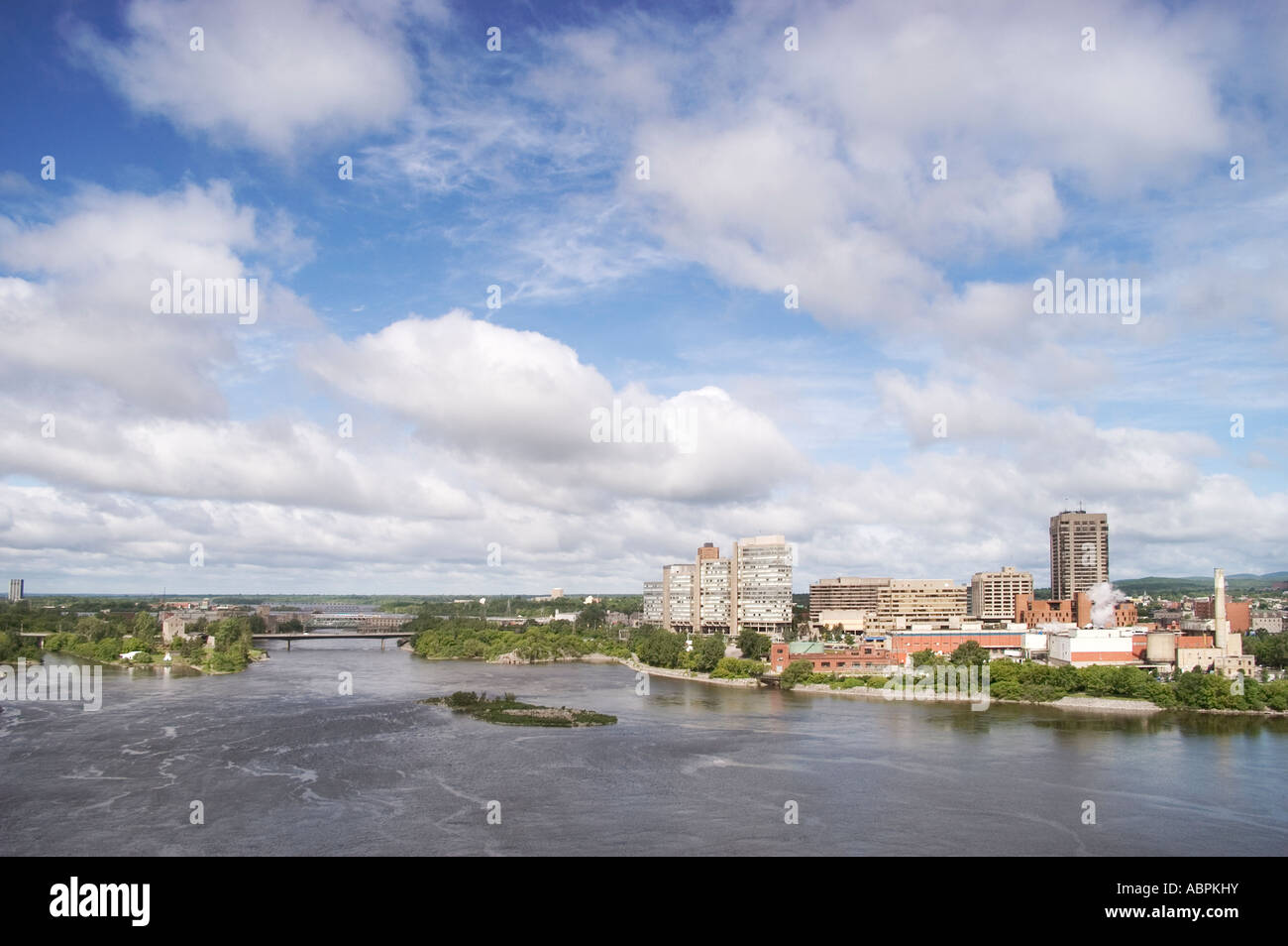 Hull city skyline hi-res stock photography and images - Alamy