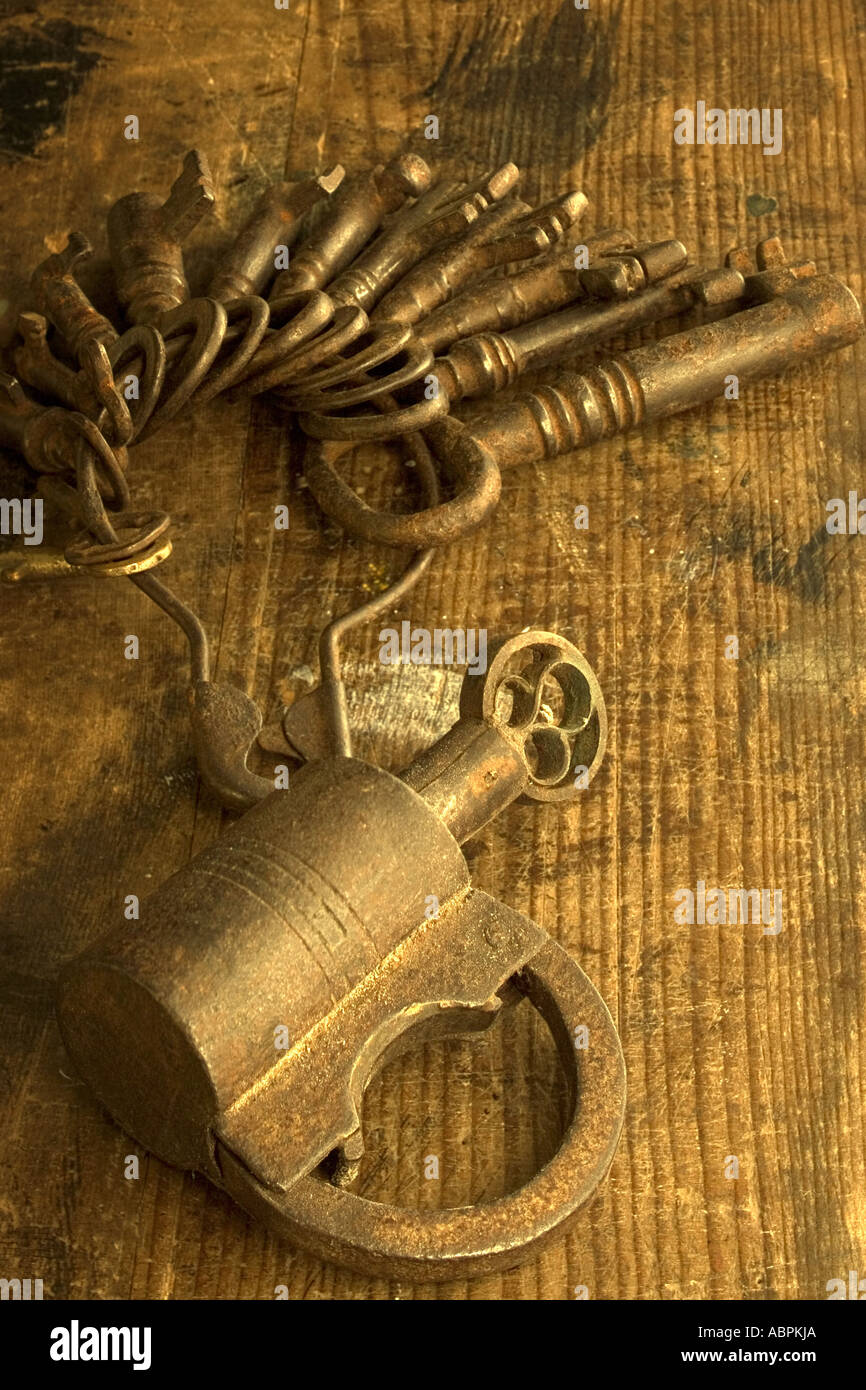 Old antique lock and keys Stock Photo - Alamy