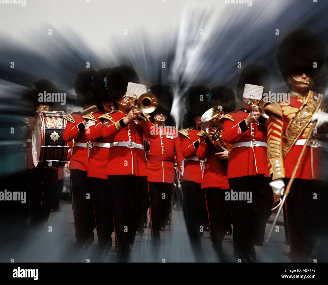 Grenadier guards at wellington barracks hi-res stock photography and ...