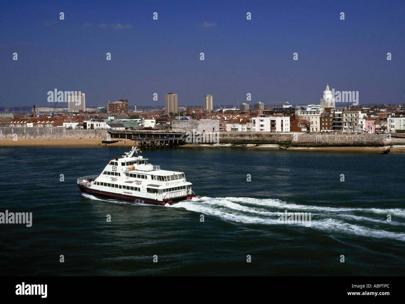 Portsmouth england farm hi-res stock photography and images - Alamy