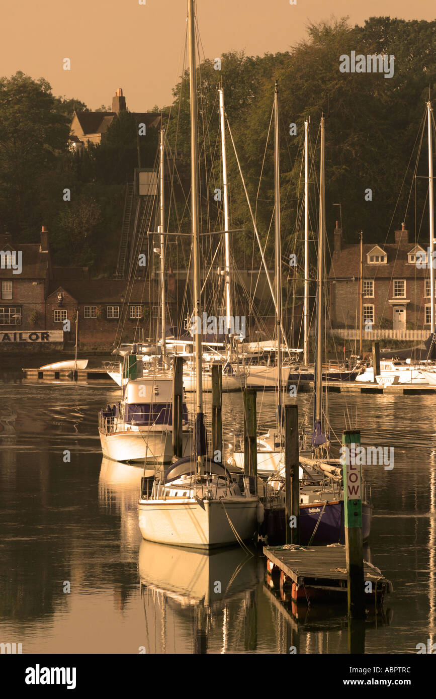 The river hamble hi-res stock photography and images - Alamy