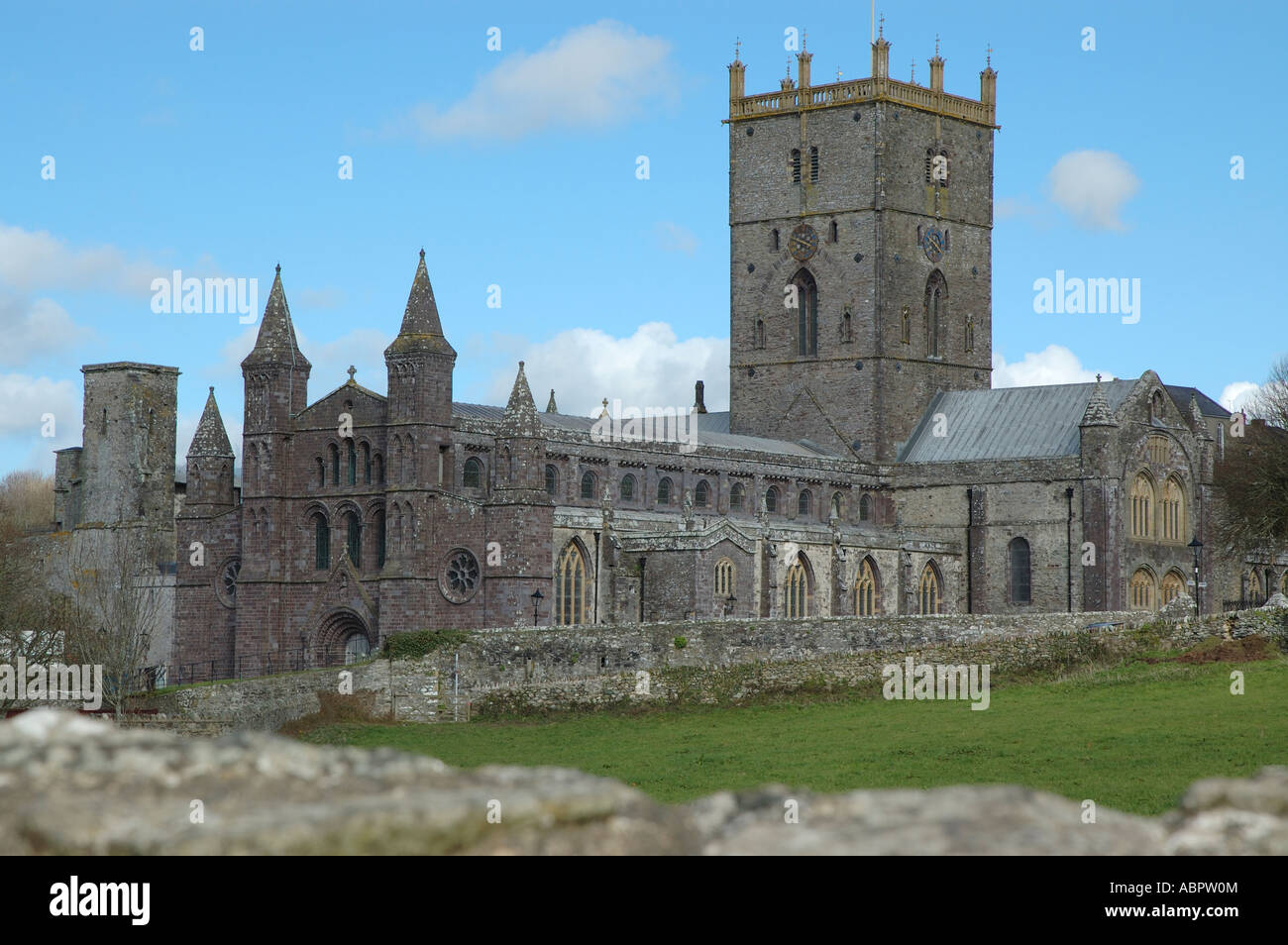 Monastery and st davids cathedral hi-res stock photography and images ...