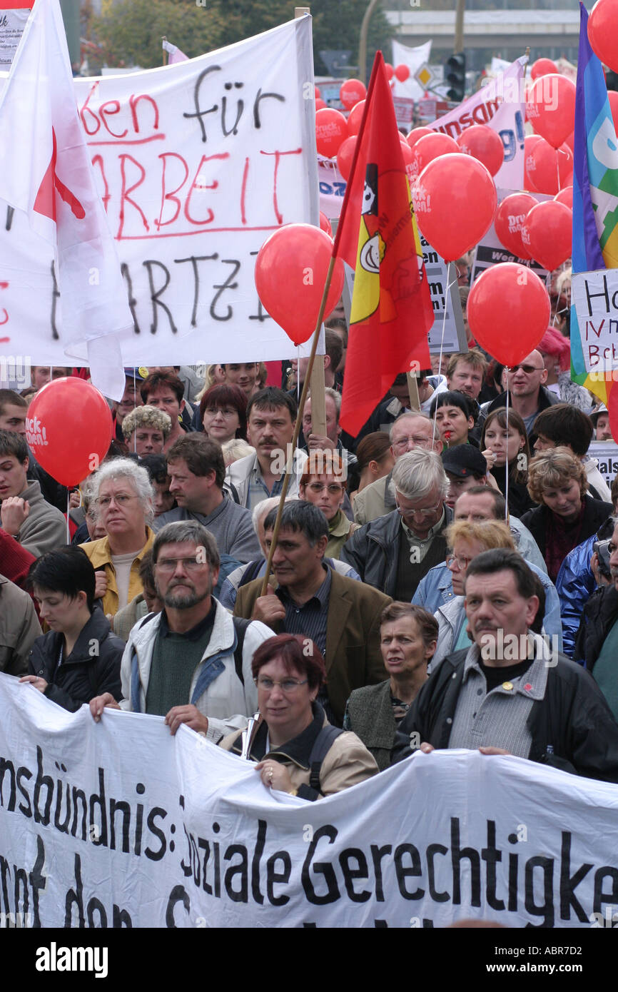 Protest march on the 15th anniversary of reunification Alexanderplatz ...