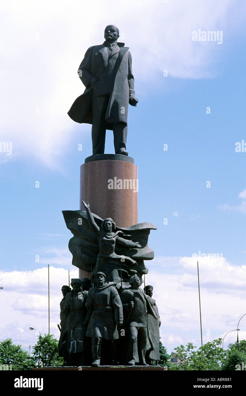 The striking statue of Lenin sculpted by V V Kozlov and erected in 1927 ...