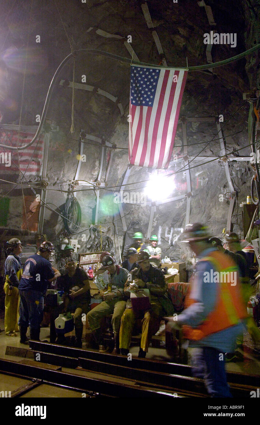 Sandhogs take a lunch break during construction on the New York City ...