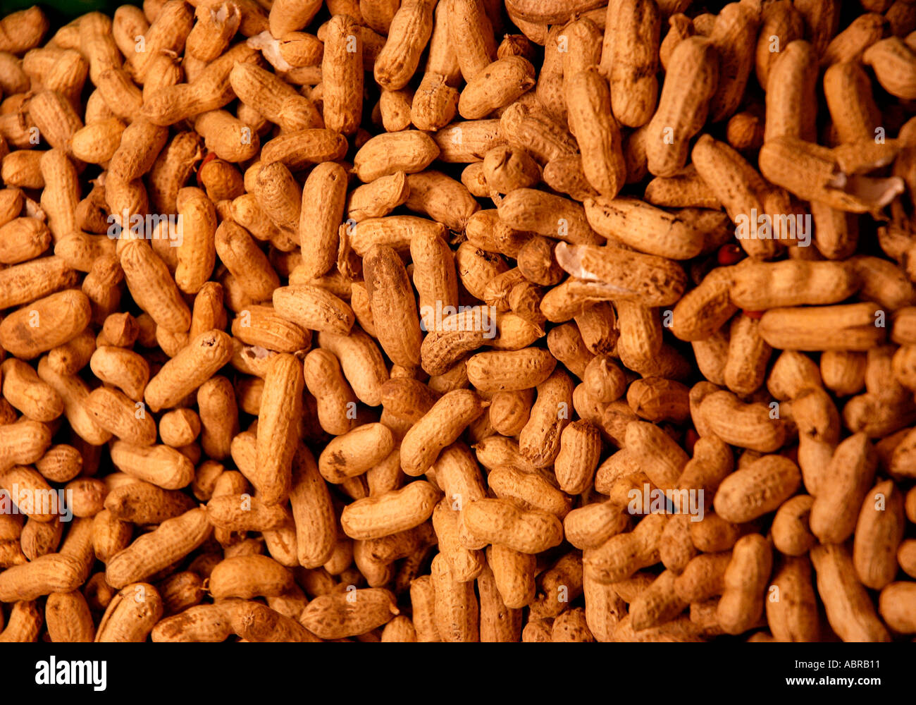 Peanuts goobers hi-res stock photography and images - Alamy