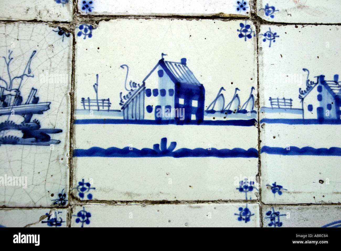 Delft tile hi-res stock photography and images - Alamy